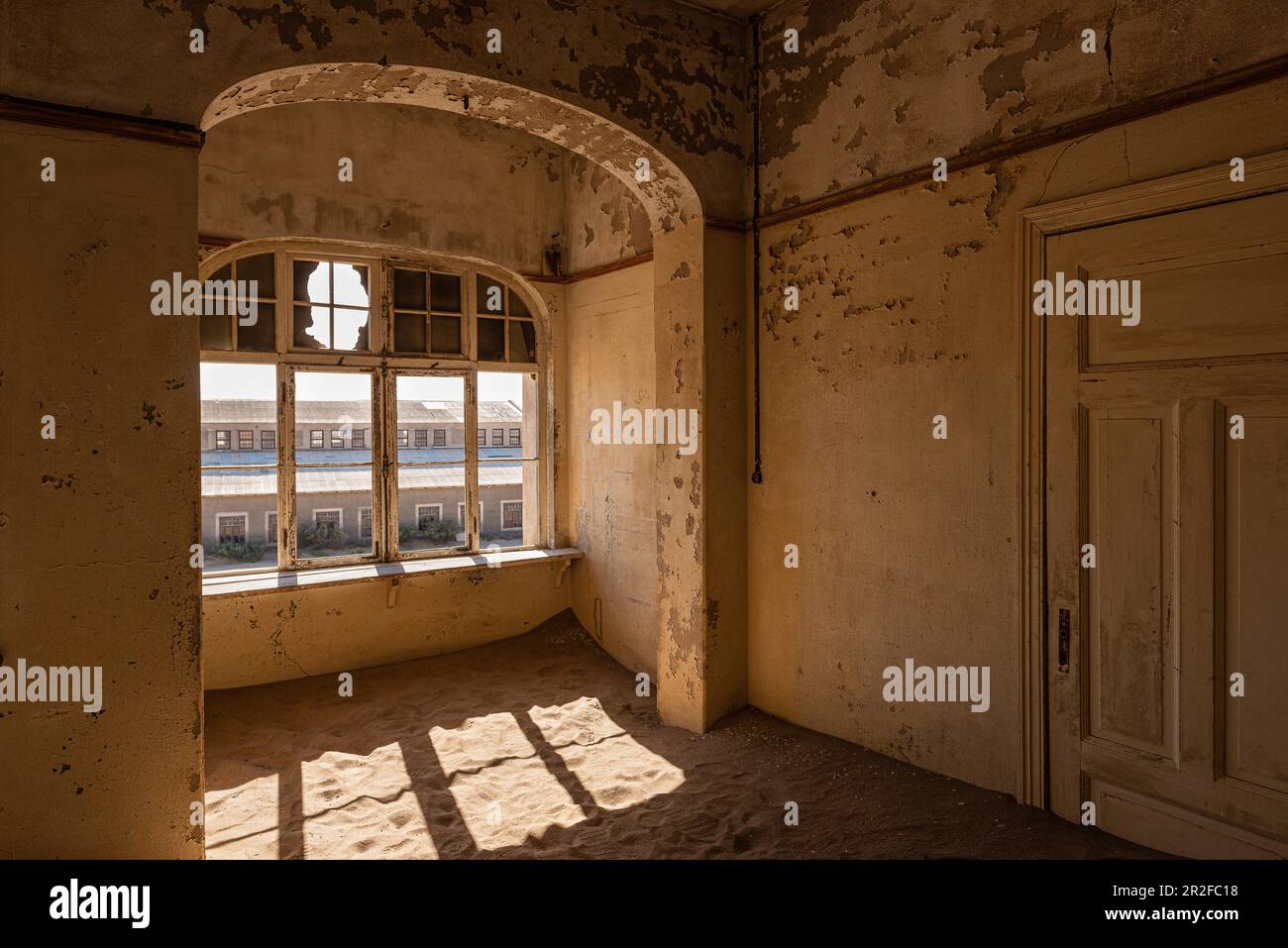 Ghost town Kolmanskop near Luederitz, Namibia Stock Photo - Alamy