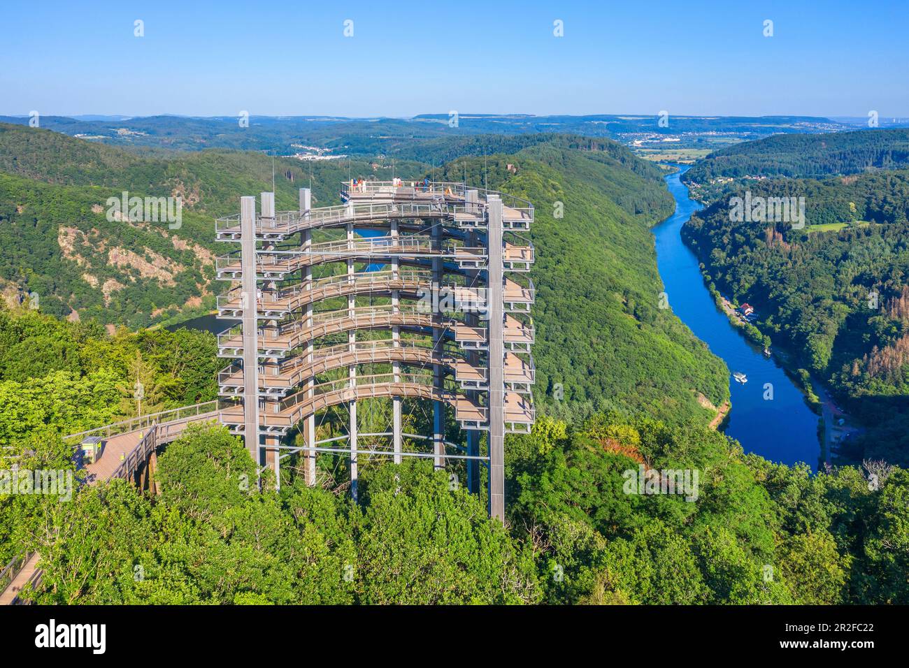 Panorama view from treetop hi-res stock photography and images - Alamy
