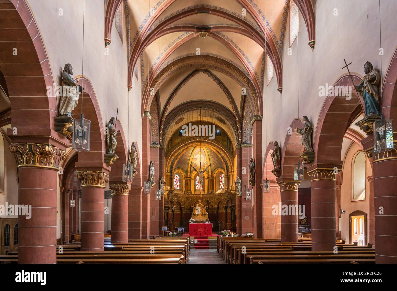 Altars st peter hi-res stock photography and images - Alamy