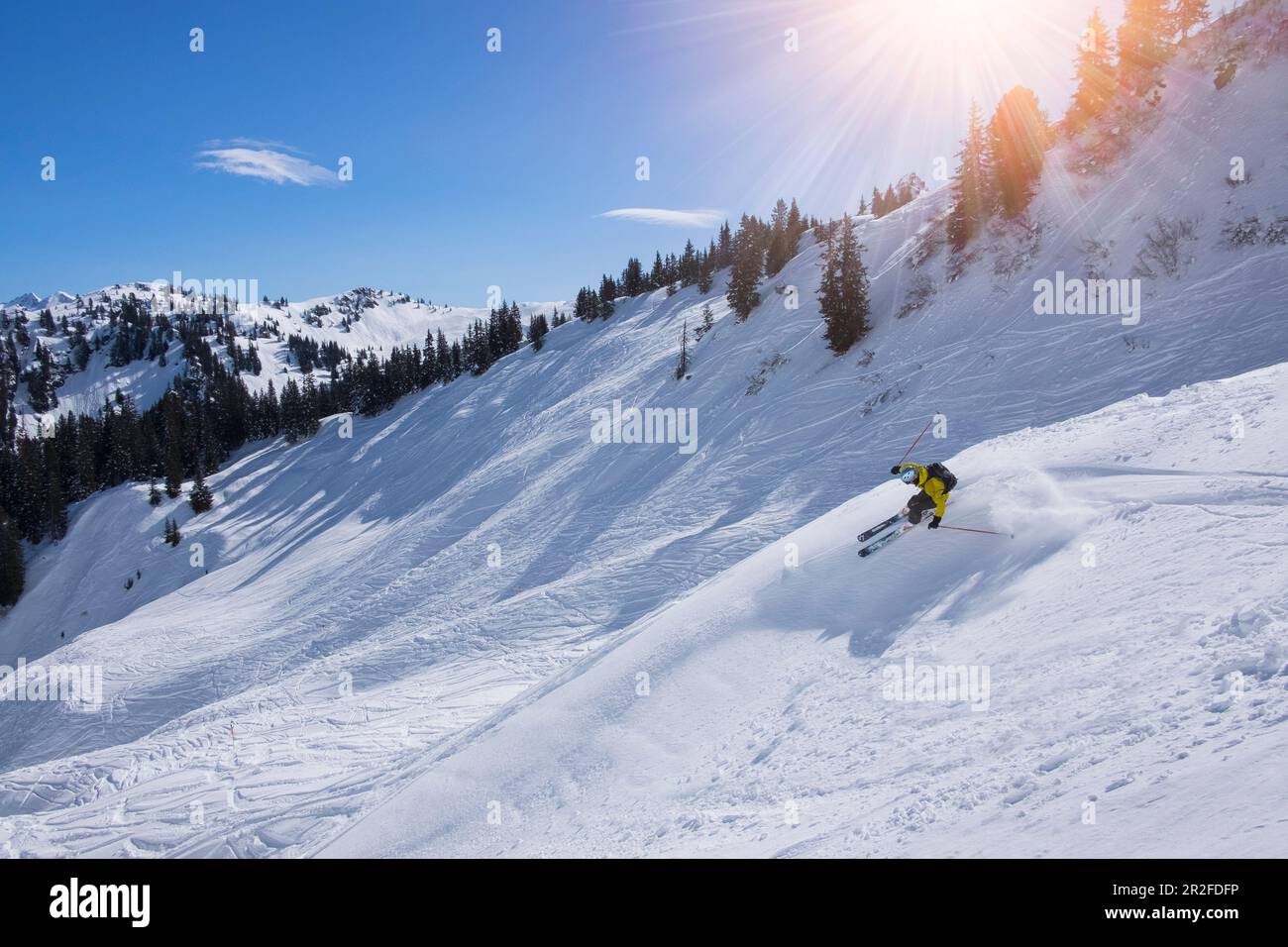 Snow spray hi-res stock photography and images - Alamy