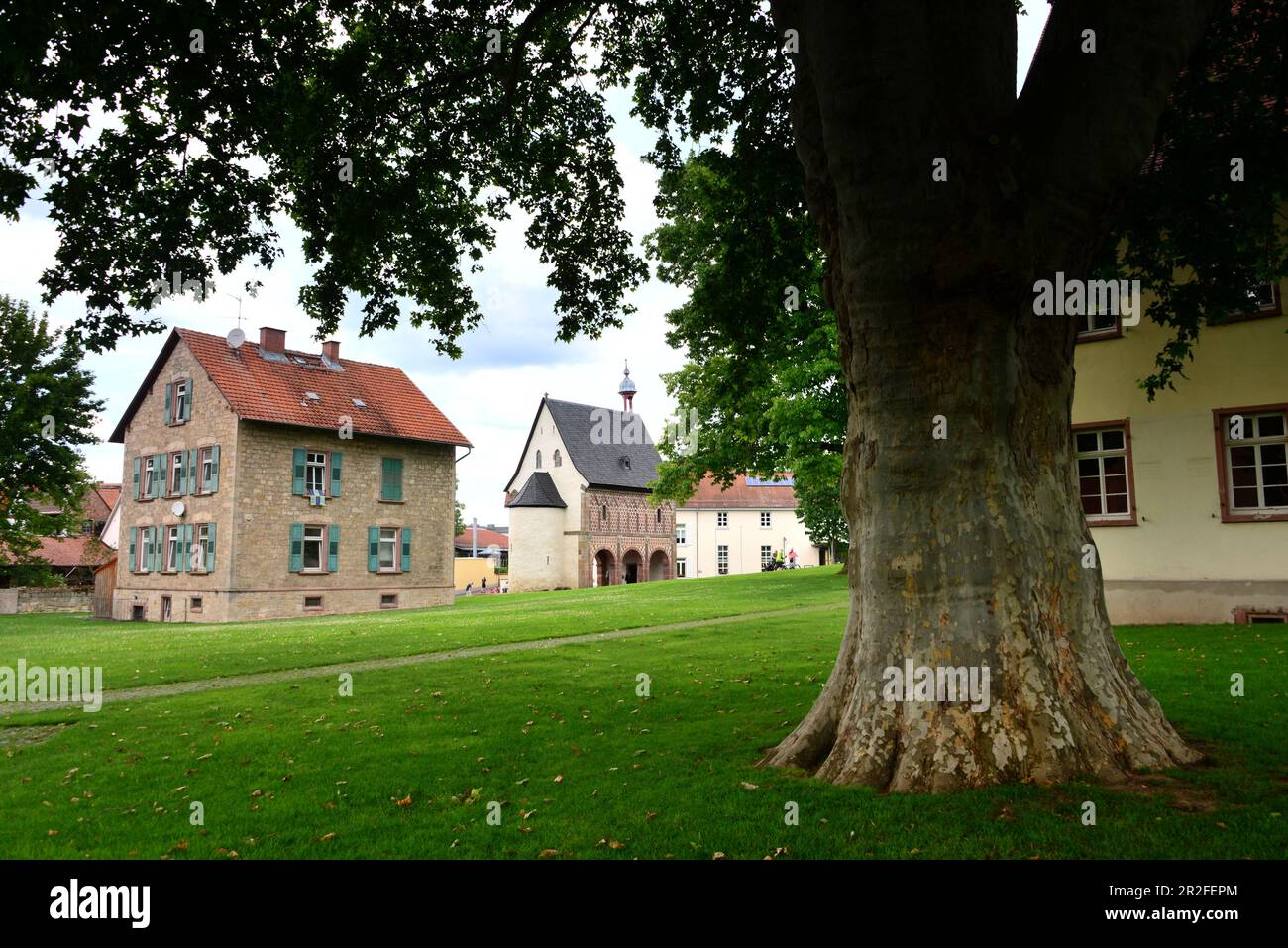 Romanesque King's Hall of Lorsch, building, oak, tree, UNESCO World ...