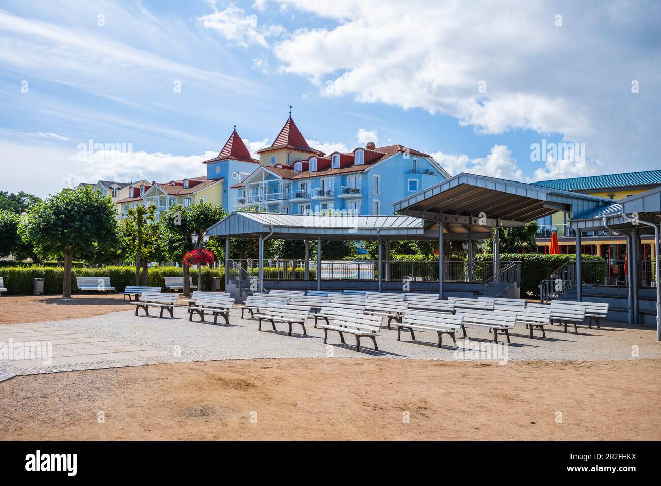 Benches at the open-air stage in Zinnowitz, beach promenade in summer ...