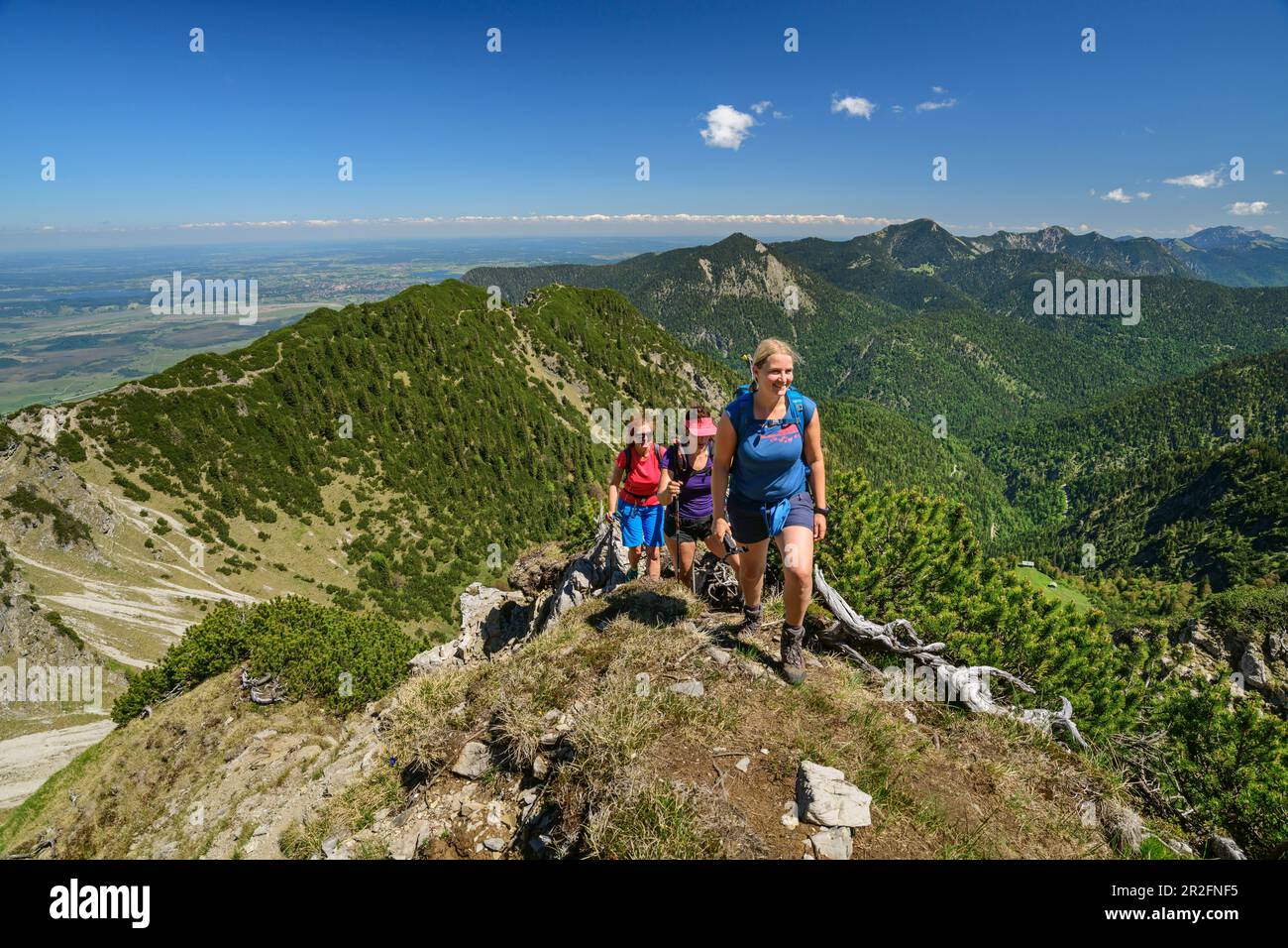 Three headed people hi-res stock photography and images - Alamy