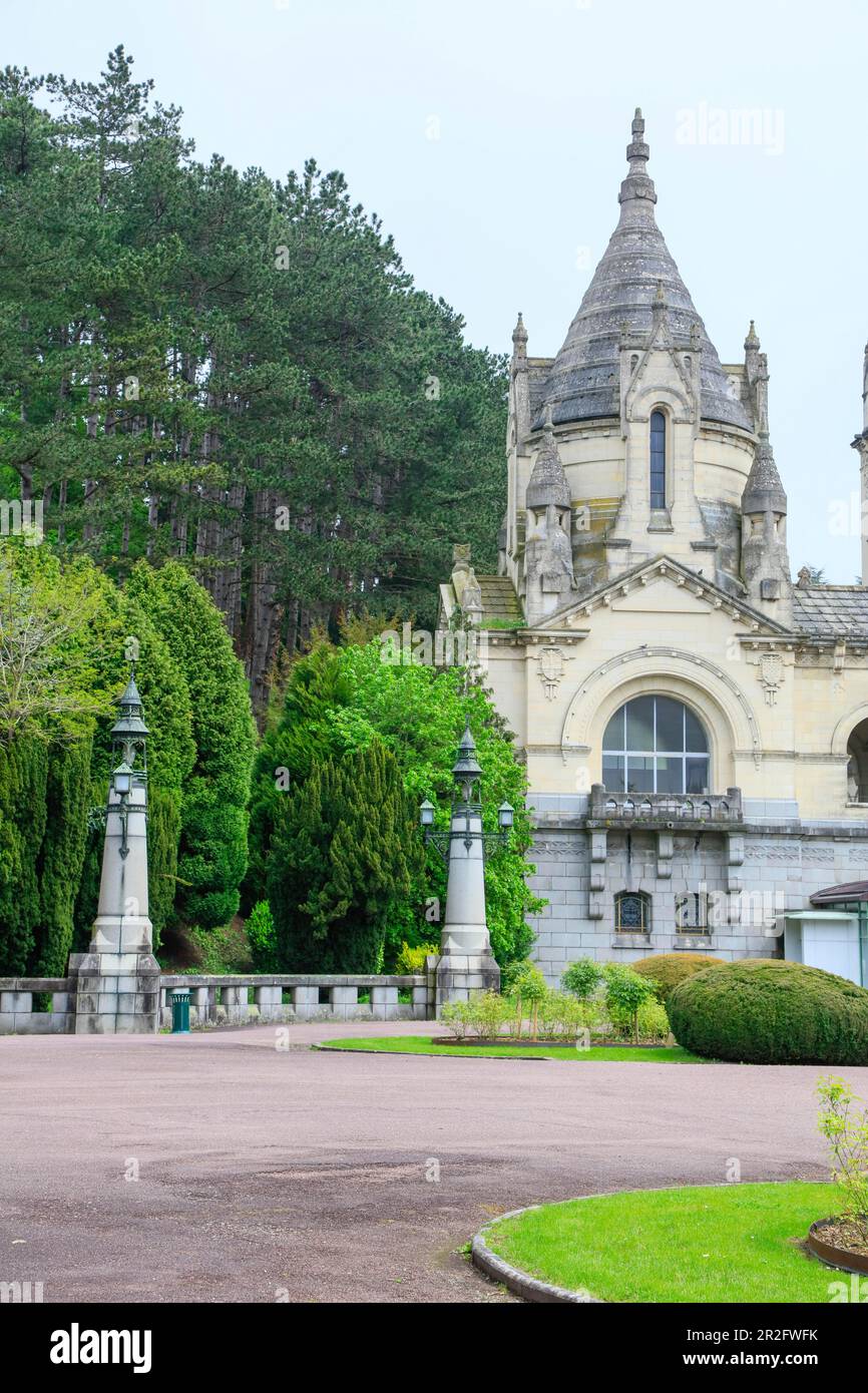 Romano-Byzantine Basilica Basilique Sainte-Therese de Lisieux, second ...