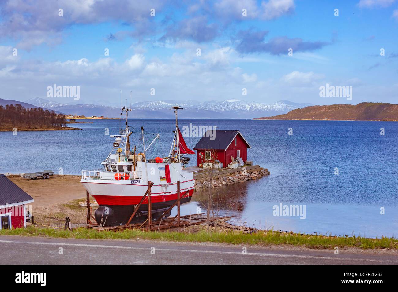 Norway island senja town village hi-res stock photography and images ...