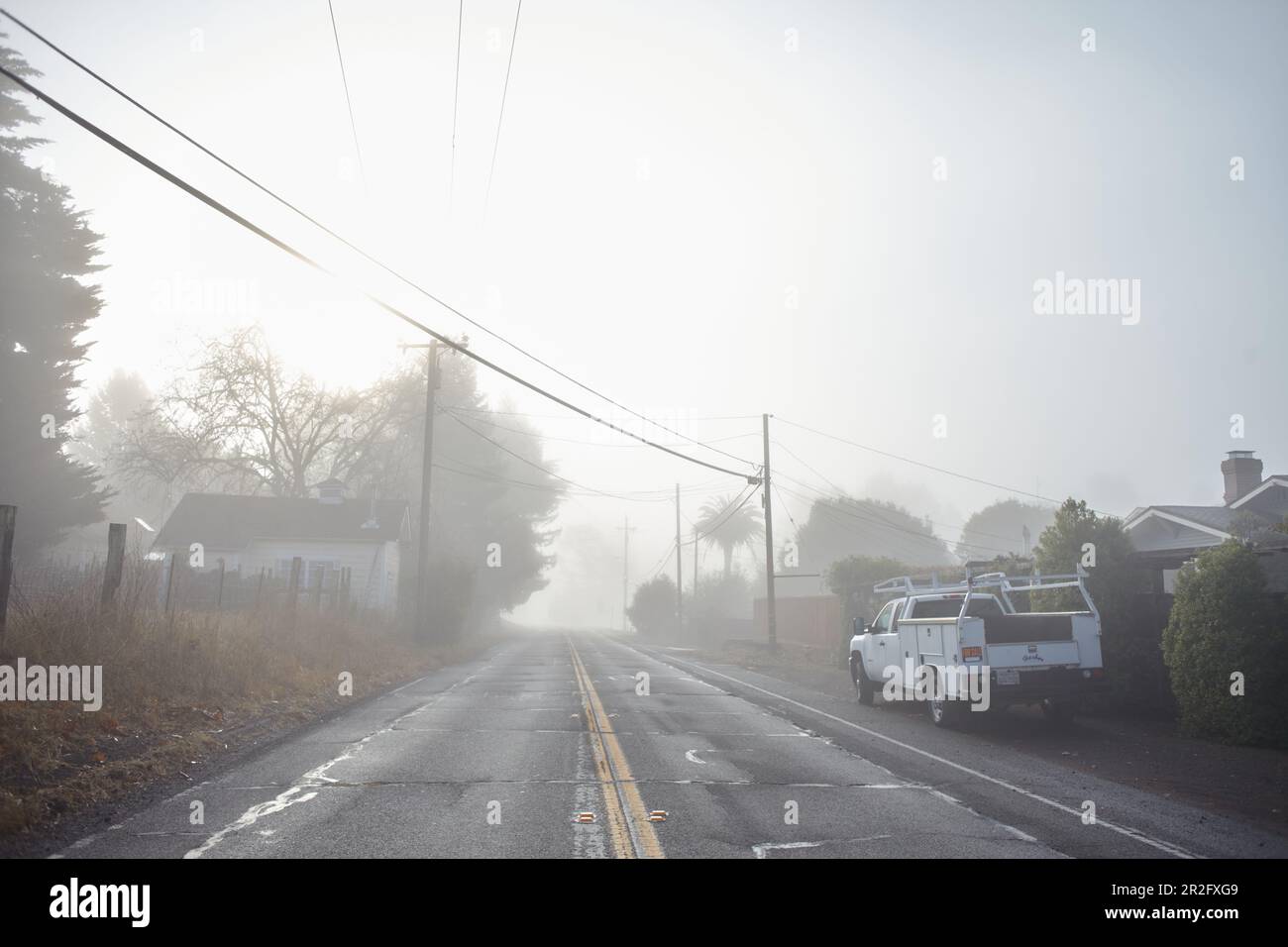 Us street mist hi-res stock photography and images - Alamy