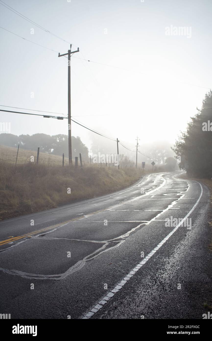 Us street mist hi-res stock photography and images - Alamy