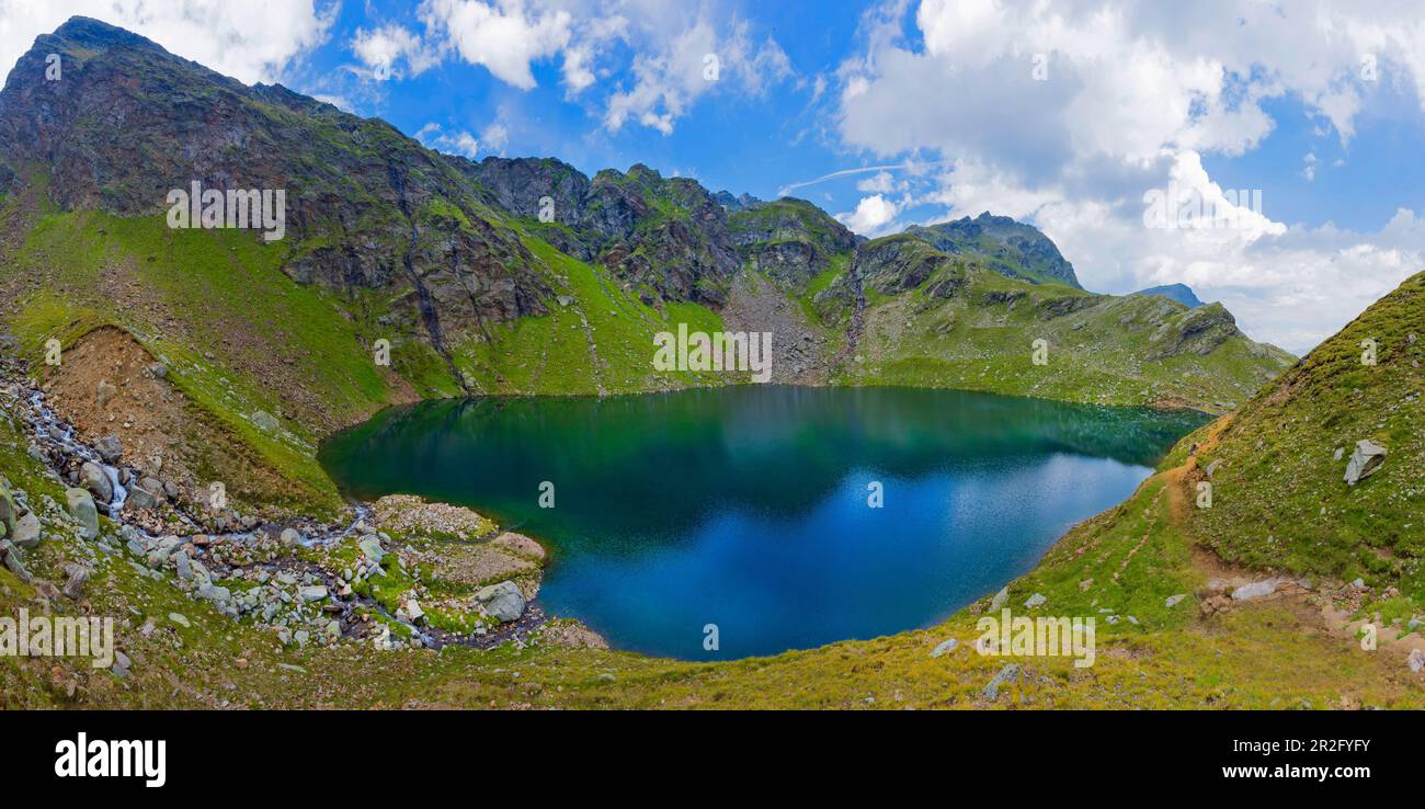 Mountain hiking in the Texel Group Nature Park, the Spronser Lakes area ...
