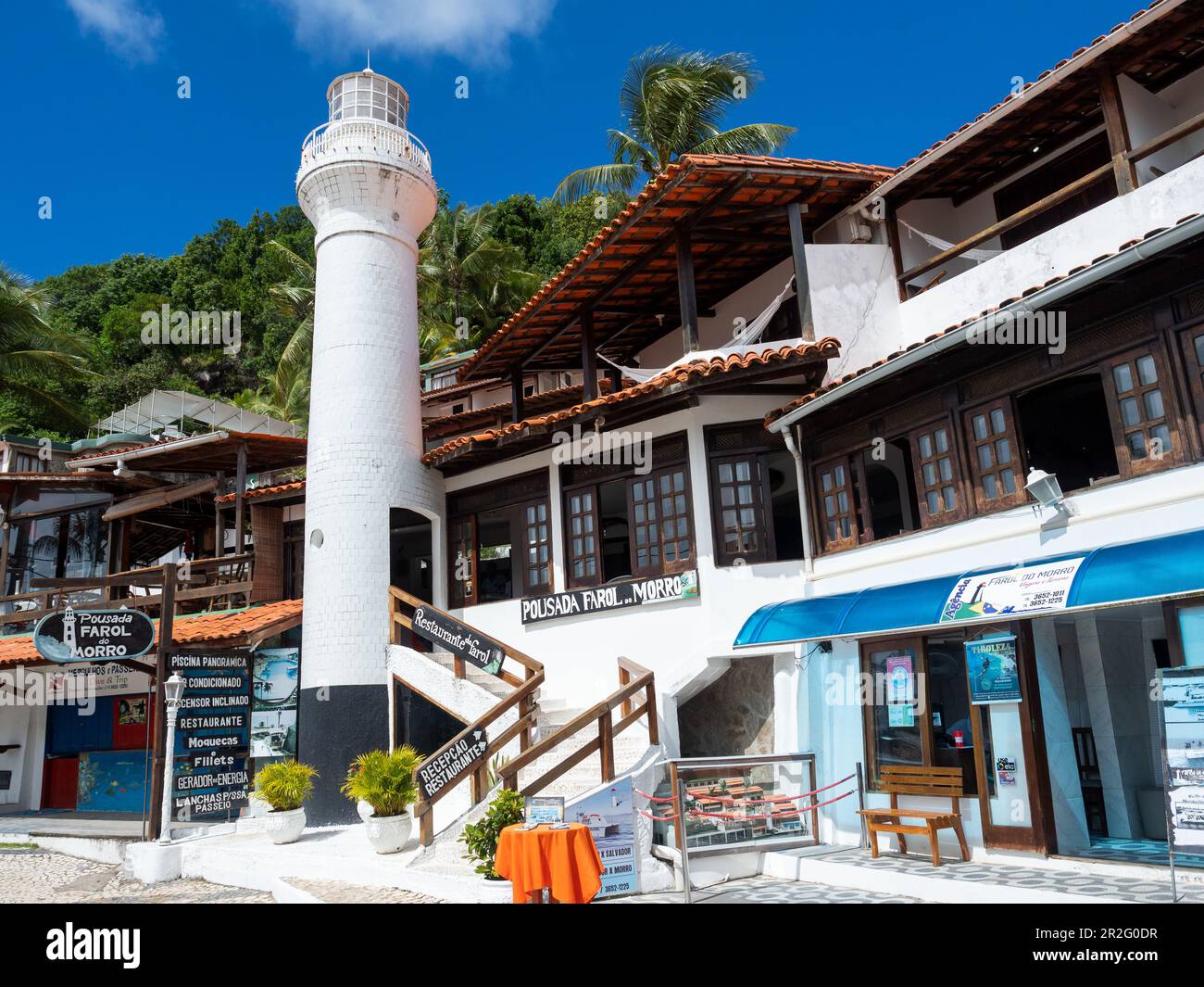 Lighthouses around the world hi-res stock photography and images - Alamy
