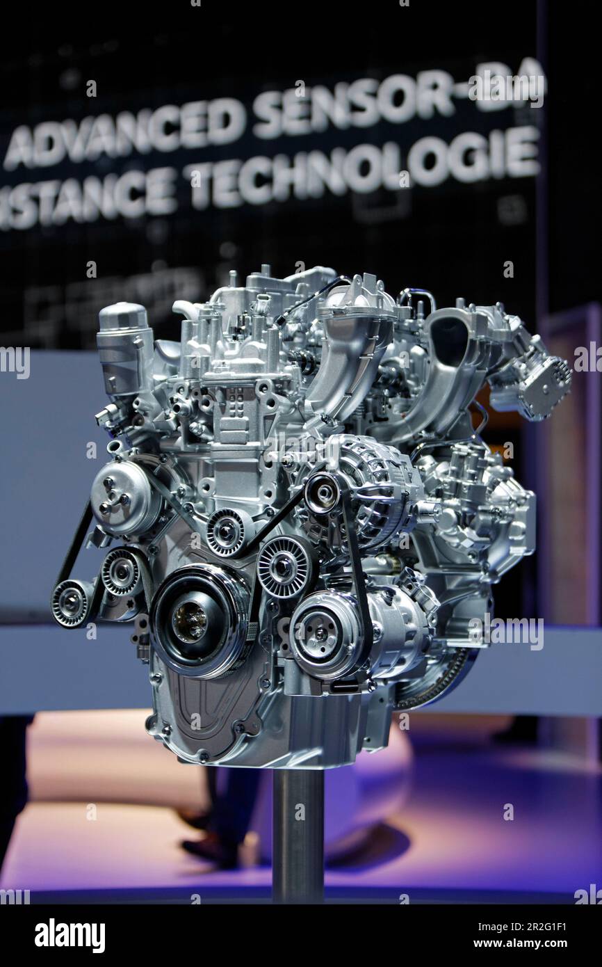 Jaguar sports car engine, combustion engine technology, Frankfurt am ...