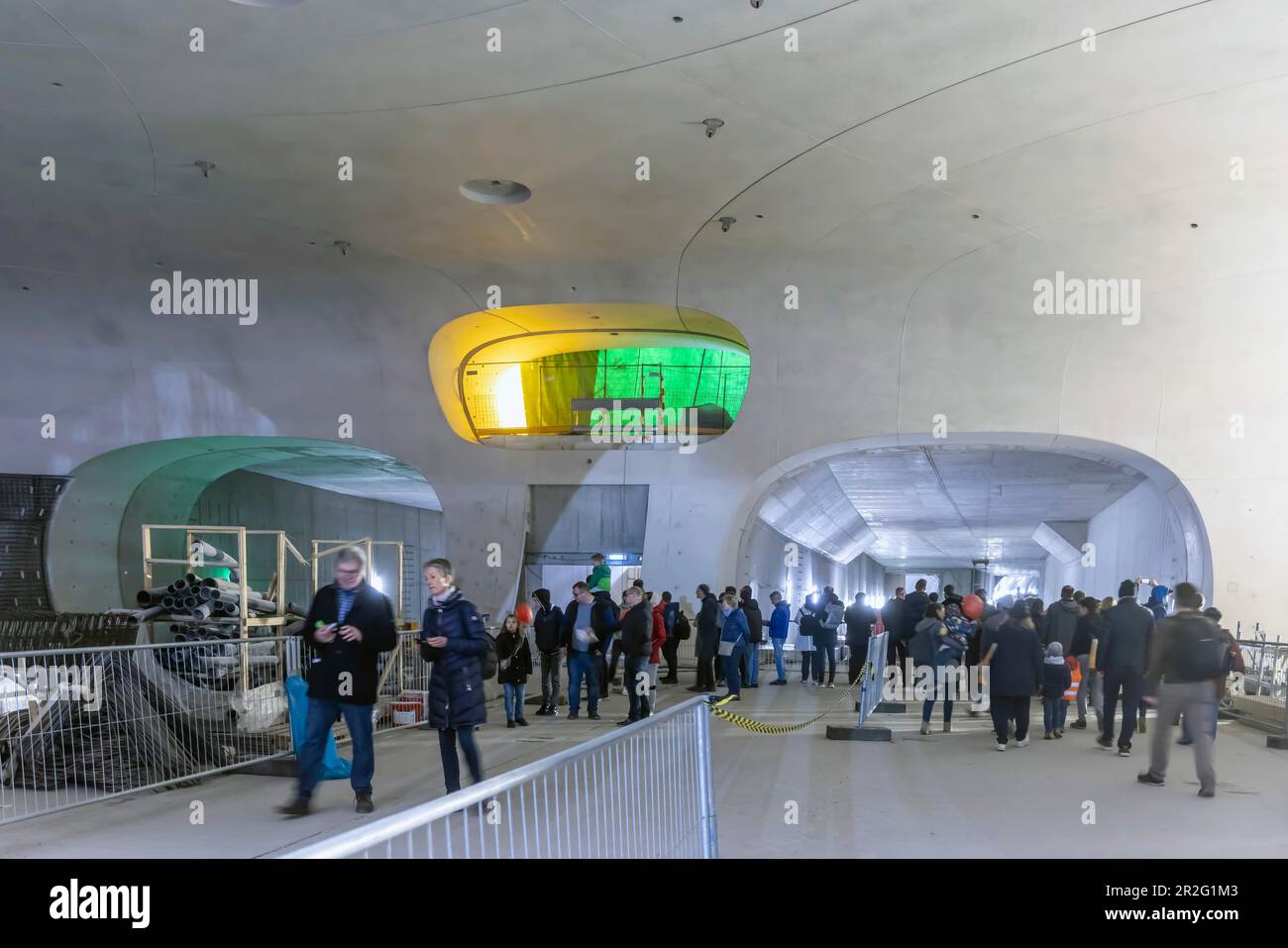Construction site open days at the new main station, the billion euro ...