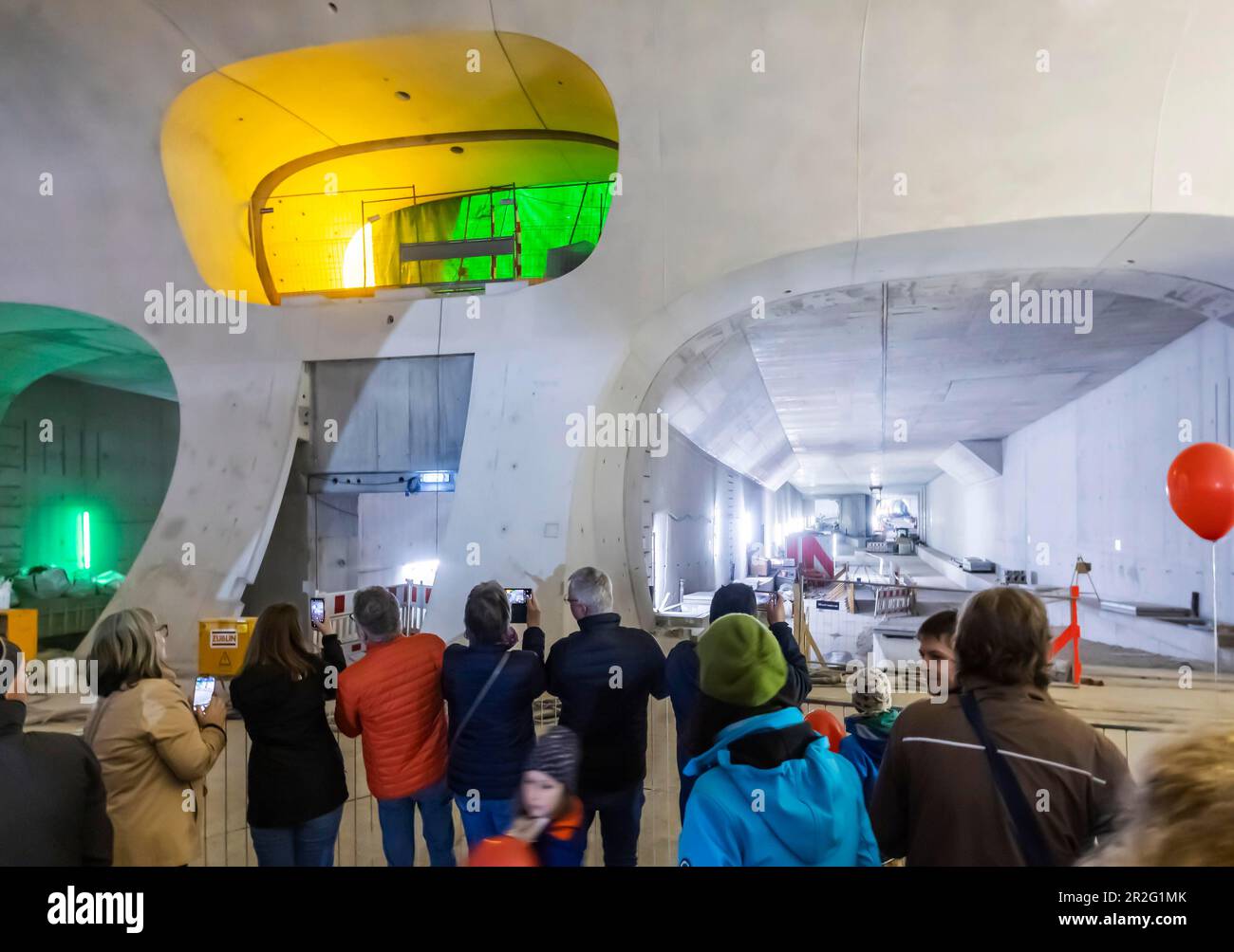 Construction site open days at the new main station, the billion euro ...