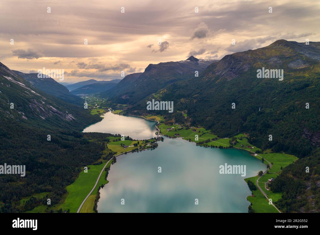 Stryn, See, Fjord, Oppstrynsvatnet, Luftaufnahme, Fjordnorwegen ...