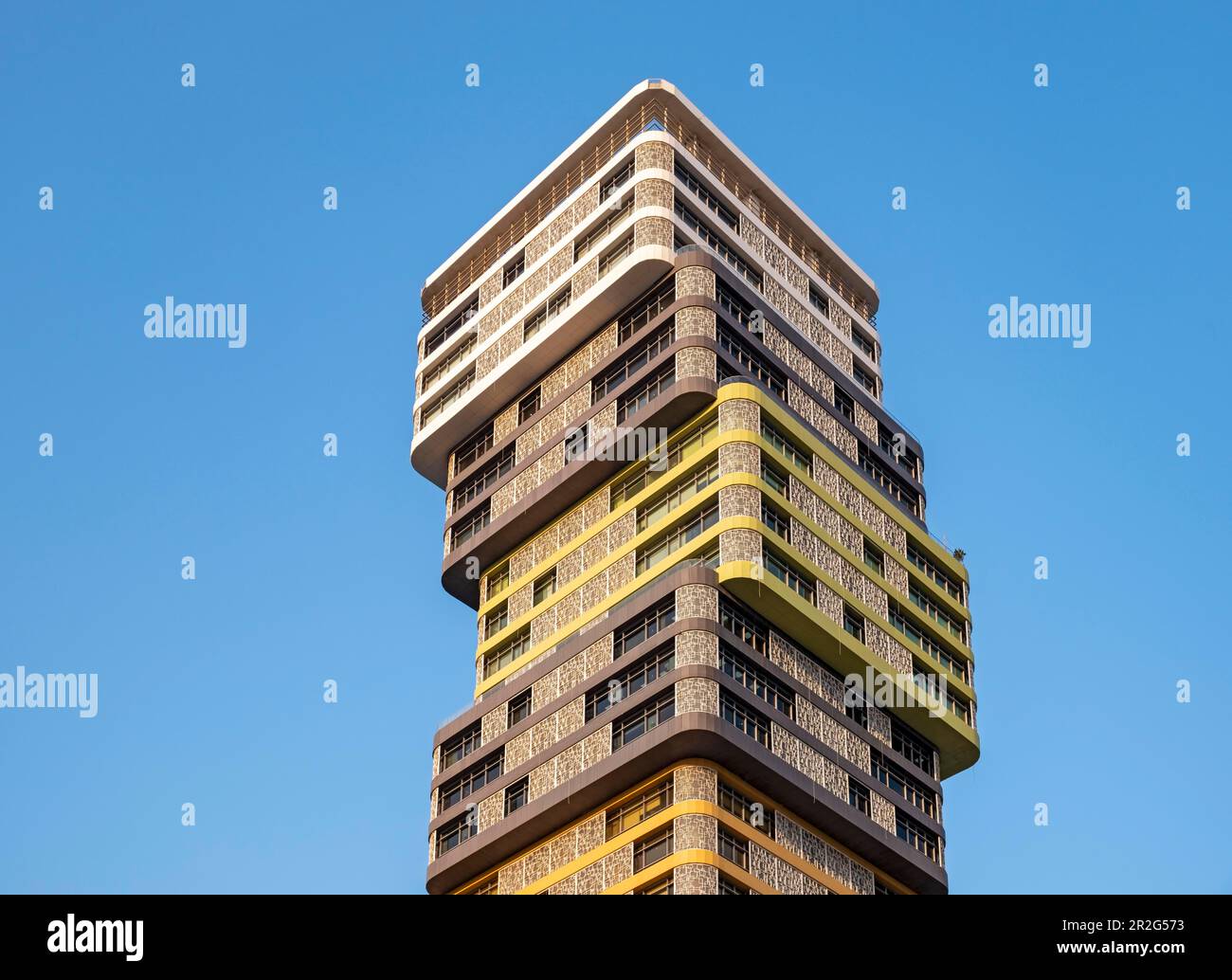 Lusail building hi-res stock photography and images - Alamy