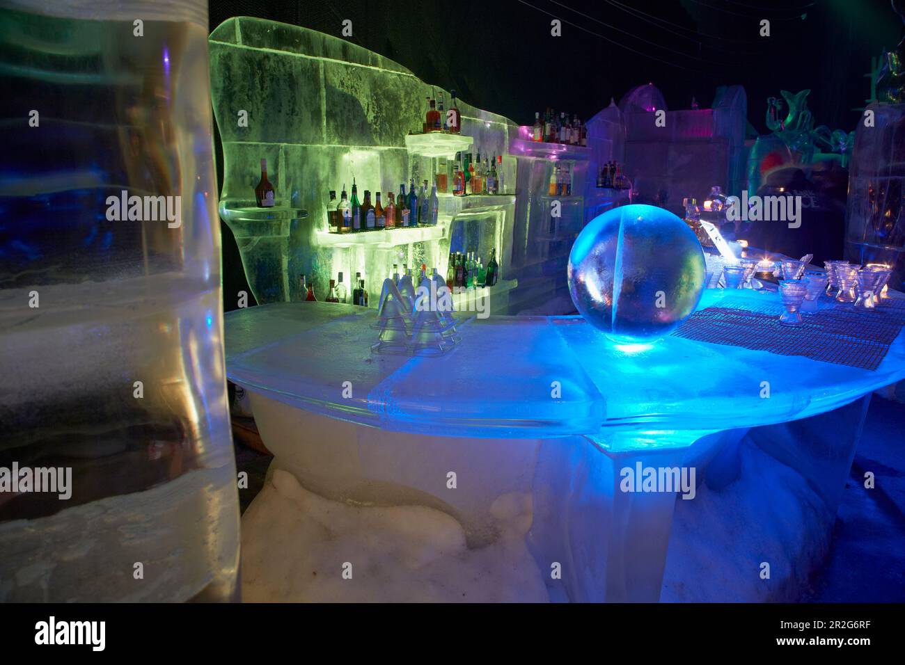 Magic ice bar norway svolvaer hi-res stock photography and images - Alamy