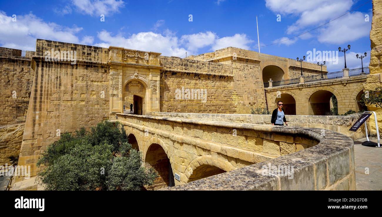 At the gate of the St. Angelo Fortress, Vittoriosa, Birgu, Valletta ...