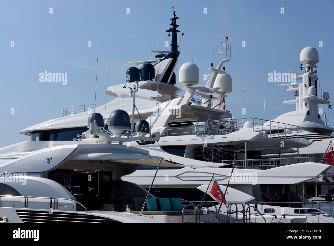 Viareggio shipyard hi-res stock photography and images - Alamy