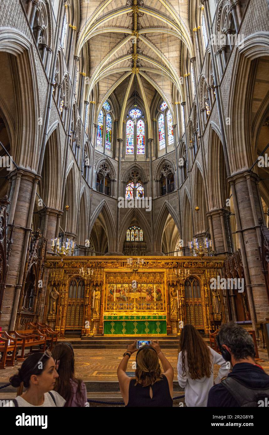 Westminster Abbey Nave Facing the Choir and Main Altar and the ...