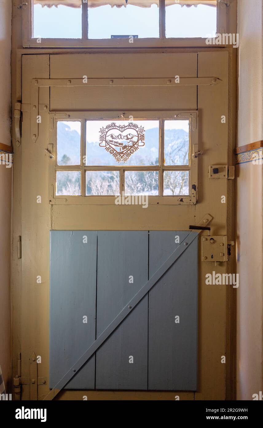 Old farmhouse interior doors hi-res stock photography and images - Alamy