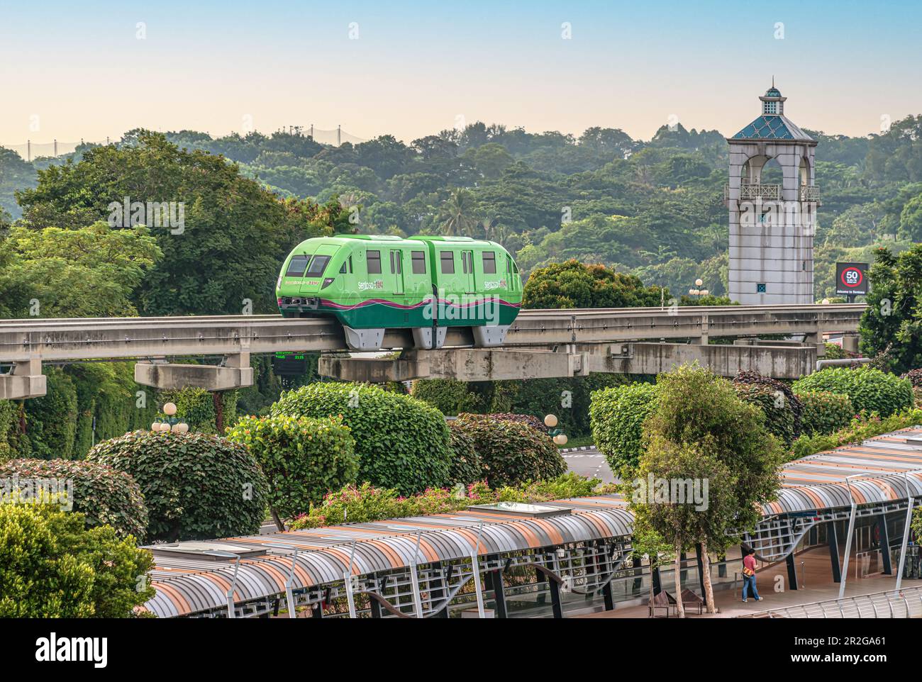 Sentosa Express train on the bridge from Harbourfront Station to ...
