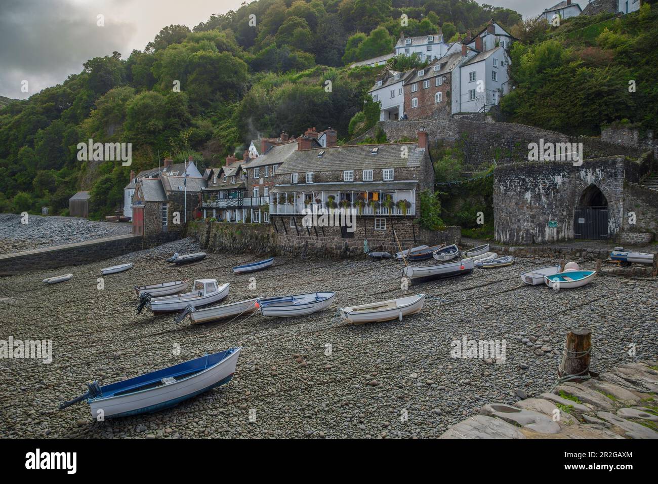 Little English Harbor at low tide. Clovelly, Devon, England Stock Photo ...