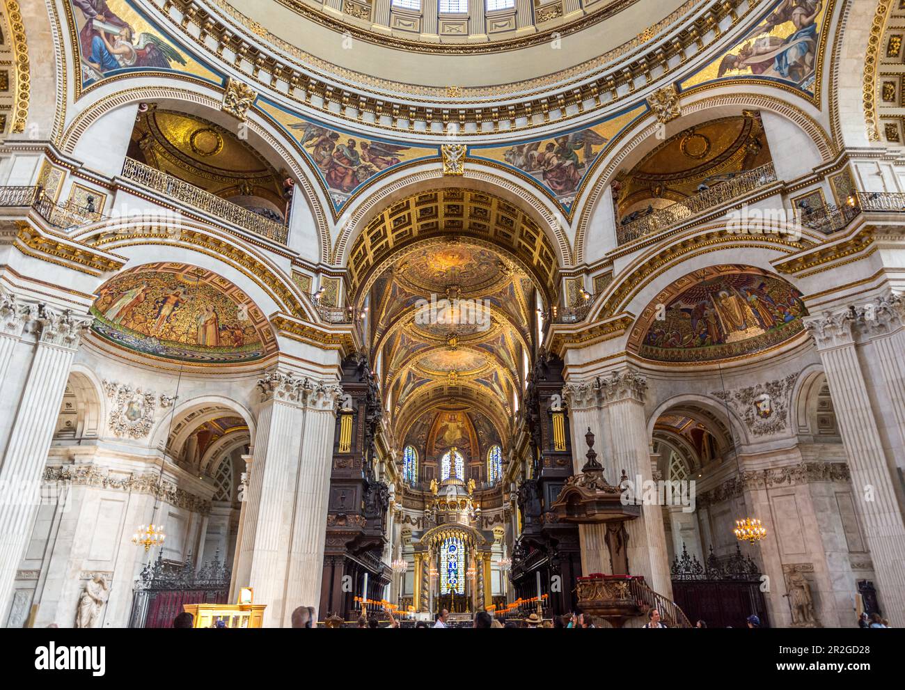 Christopher Wren's St. Paul's Cathedral Nave Facing Choir and Main ...