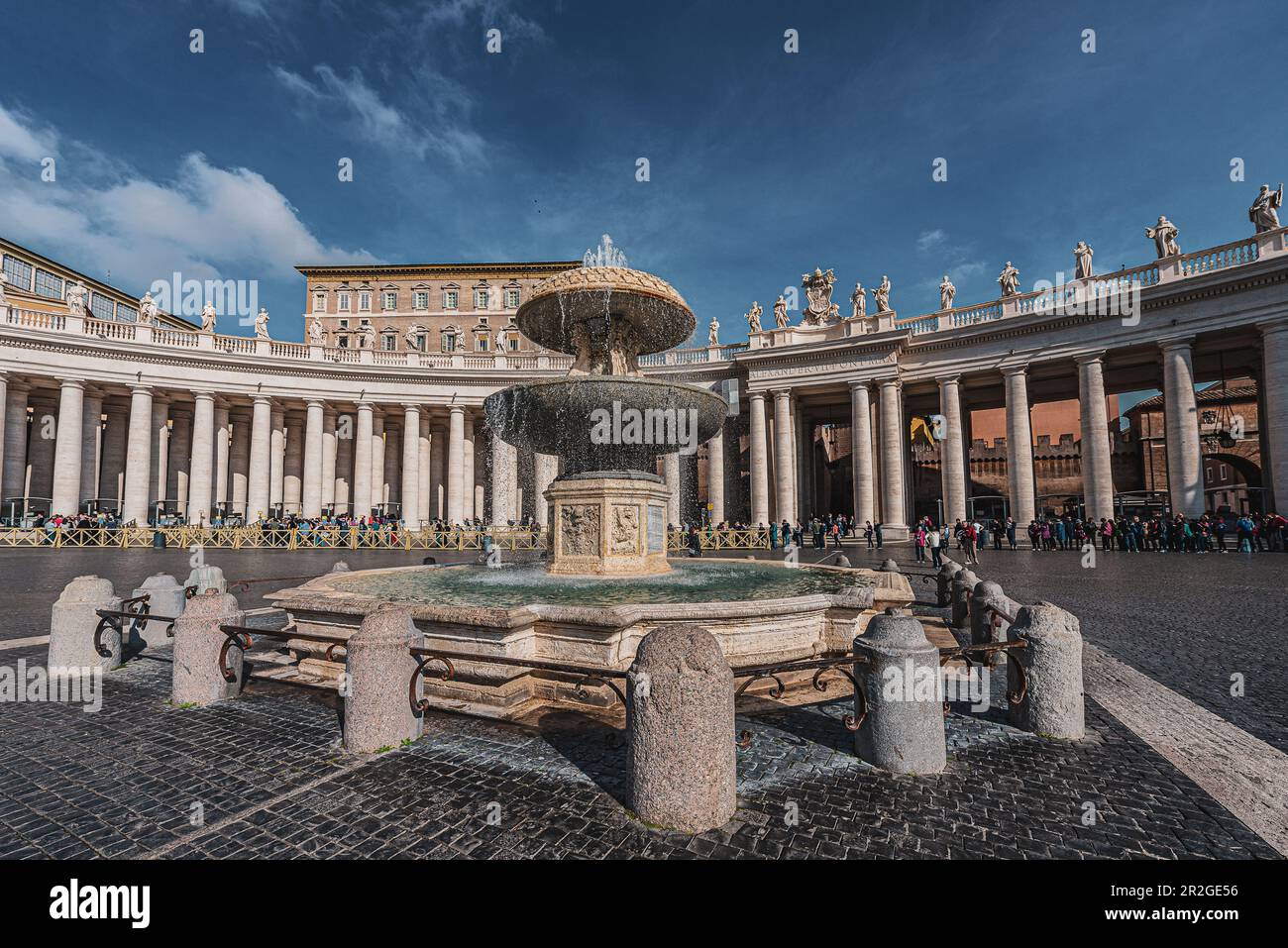Fontana del Bernini, Fountain of the Four Rivers at St. Peter's ...