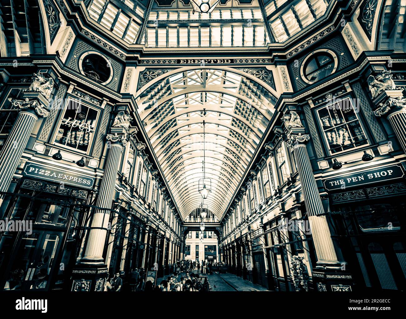 Leaden hall hi-res stock photography and images - Alamy