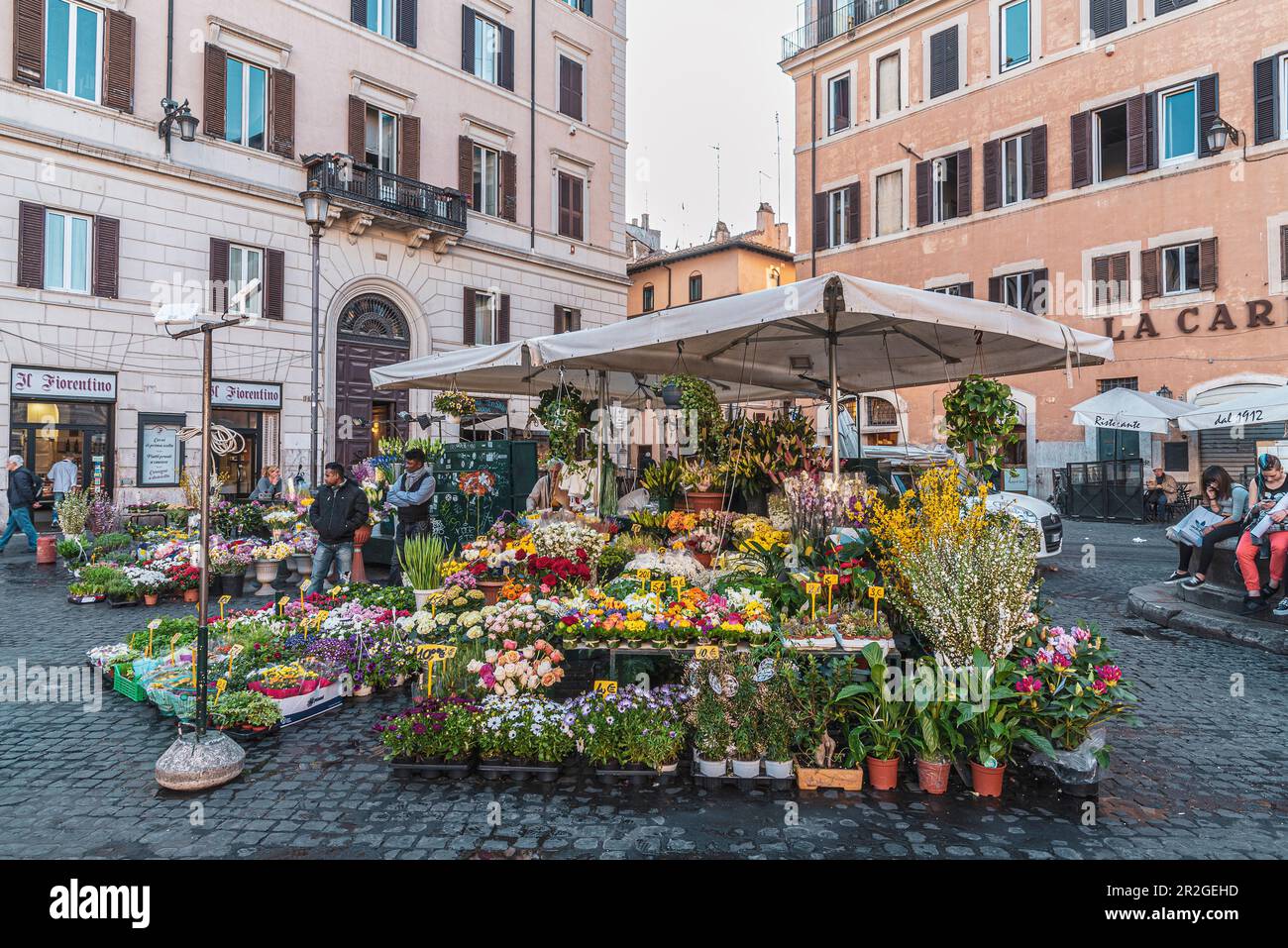 Stand lazio hi-res stock photography and images - Alamy