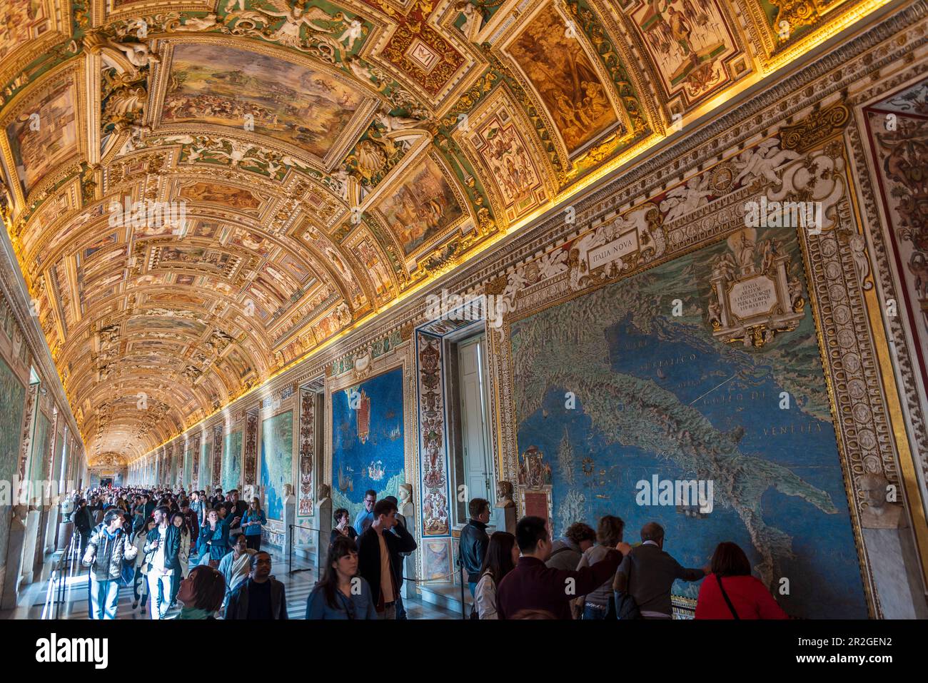 Gallery of maps vatican museum hi-res stock photography and images - Alamy