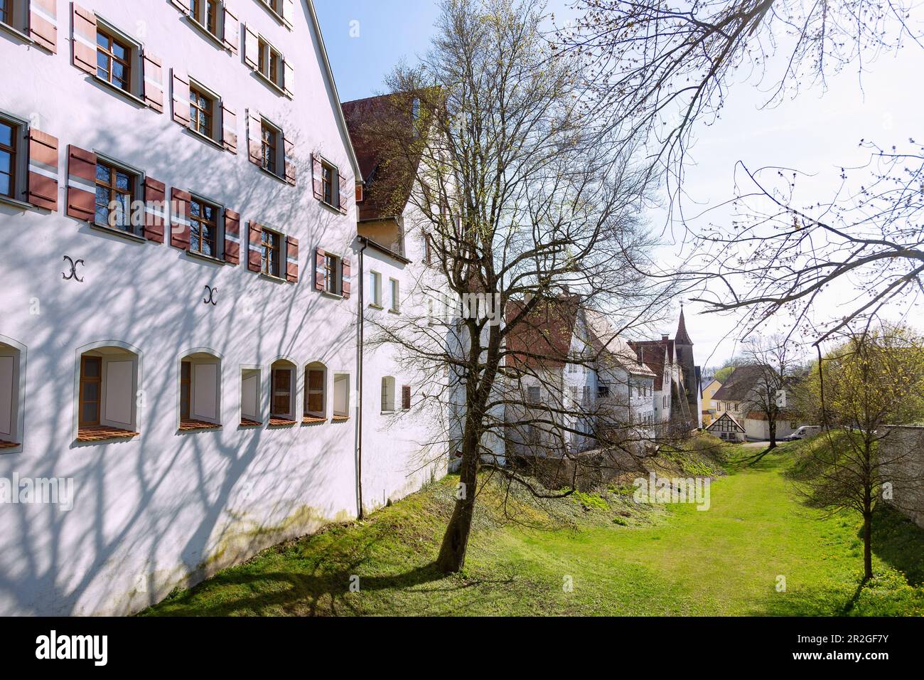Riedlingen, moat of Spitalbrückle, city wall, round tower, in the ...