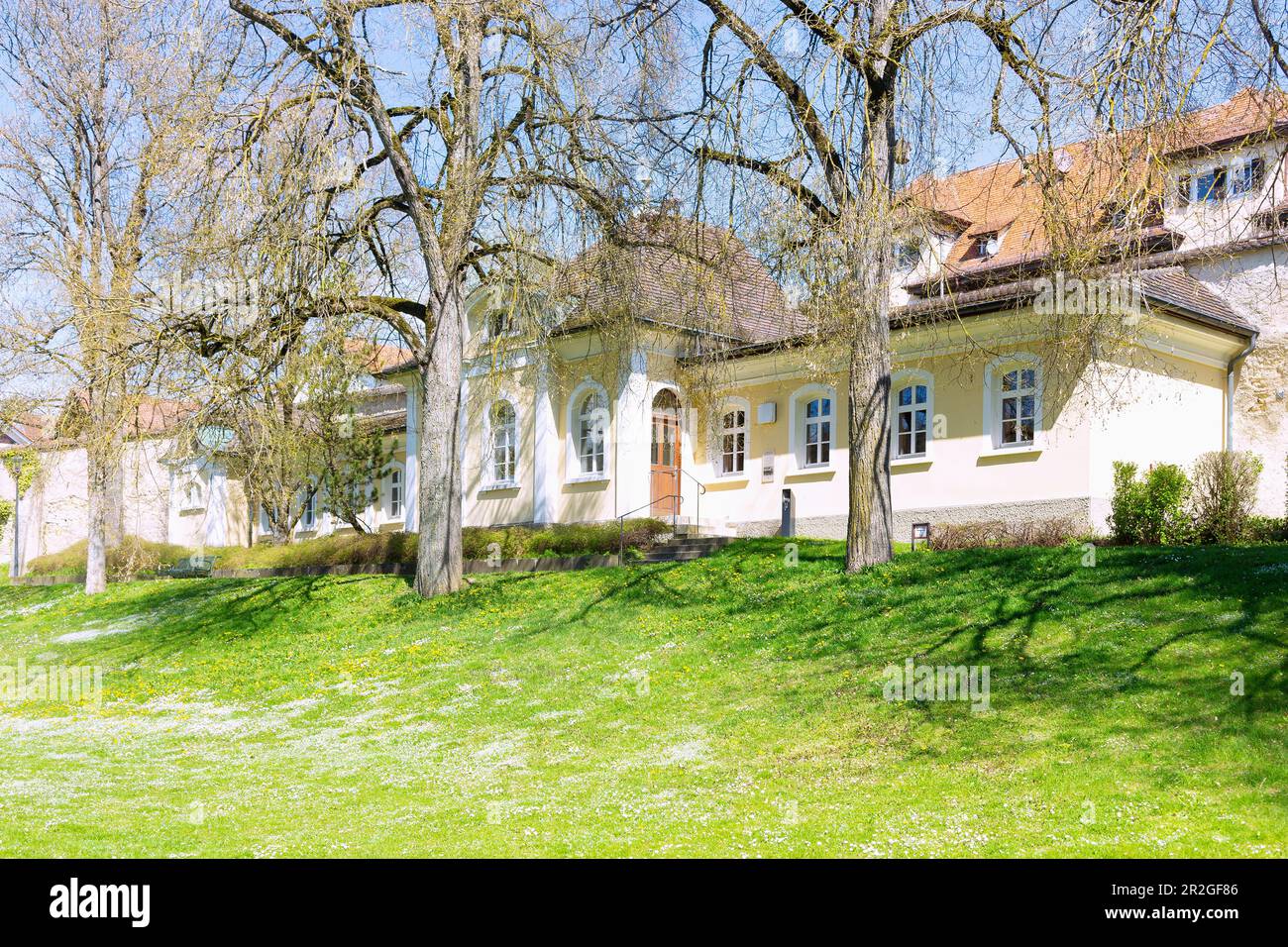 double folds; Former Benedictine monastery and Minster of Our Lady ...