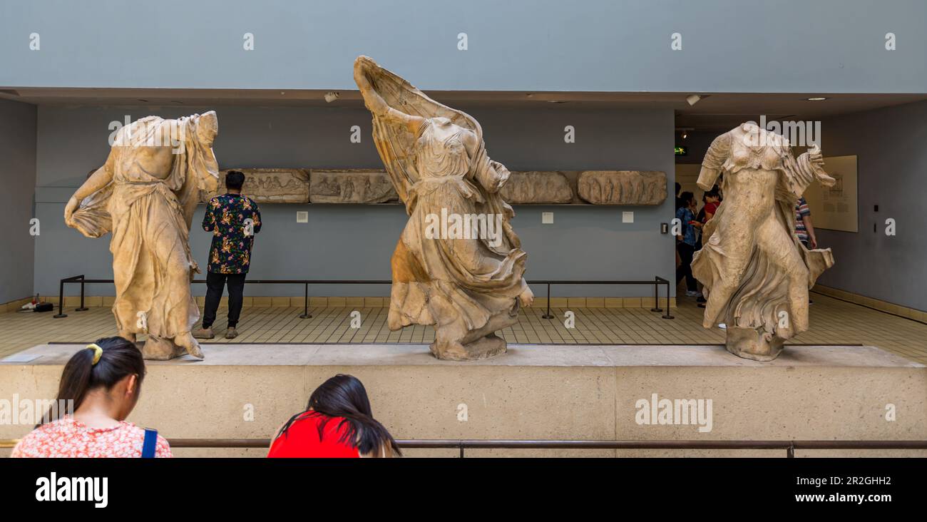 Assyrian Monument Sculptures in British Museum in London Stock Photo ...