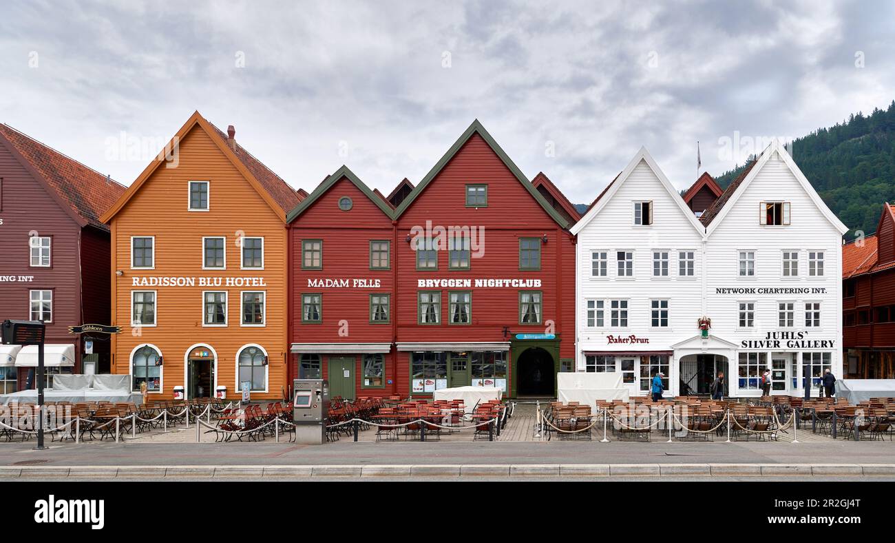 Quarter bryggen hi-res stock photography and images - Alamy