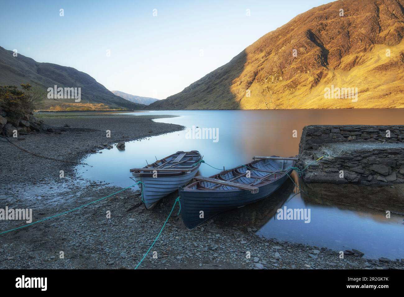 Old stone jetty on lough hi-res stock photography and images - Alamy