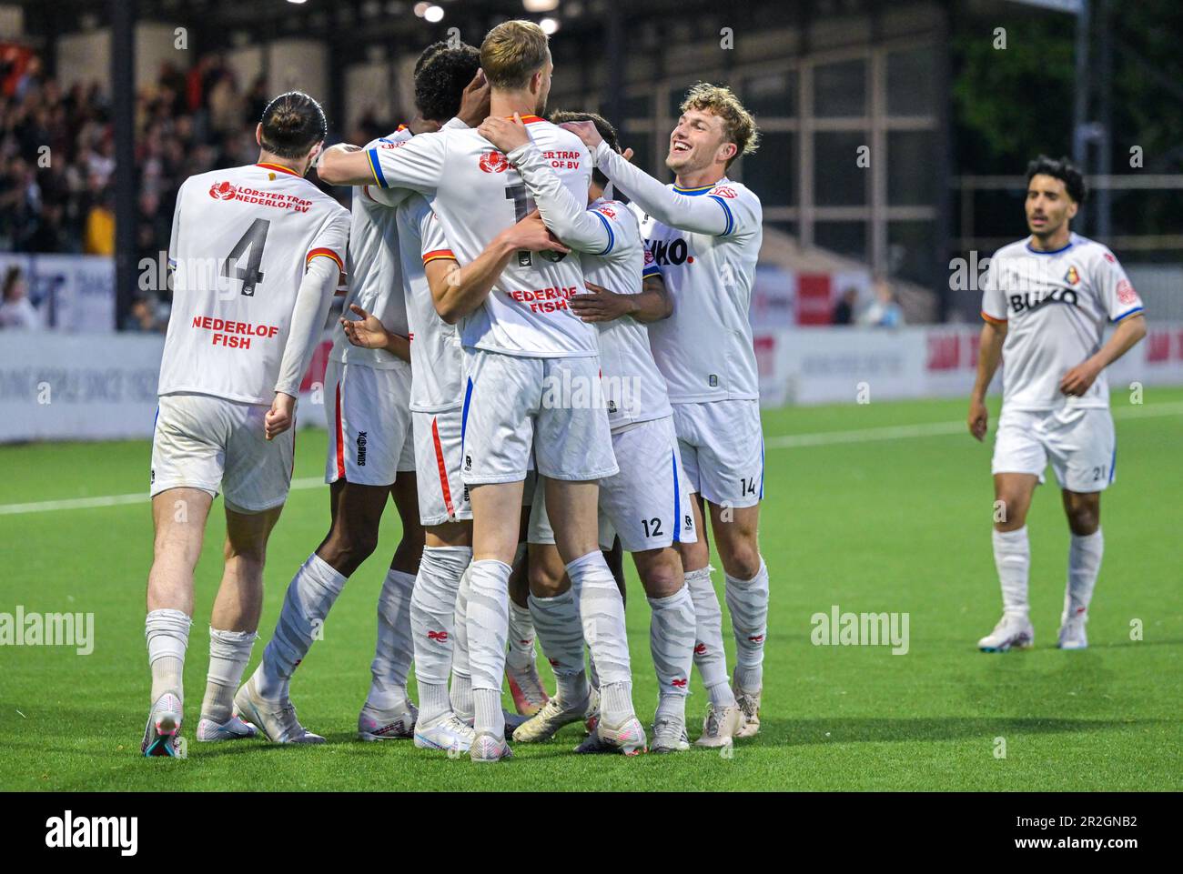 Dj buffonge hi-res stock photography and images - Alamy