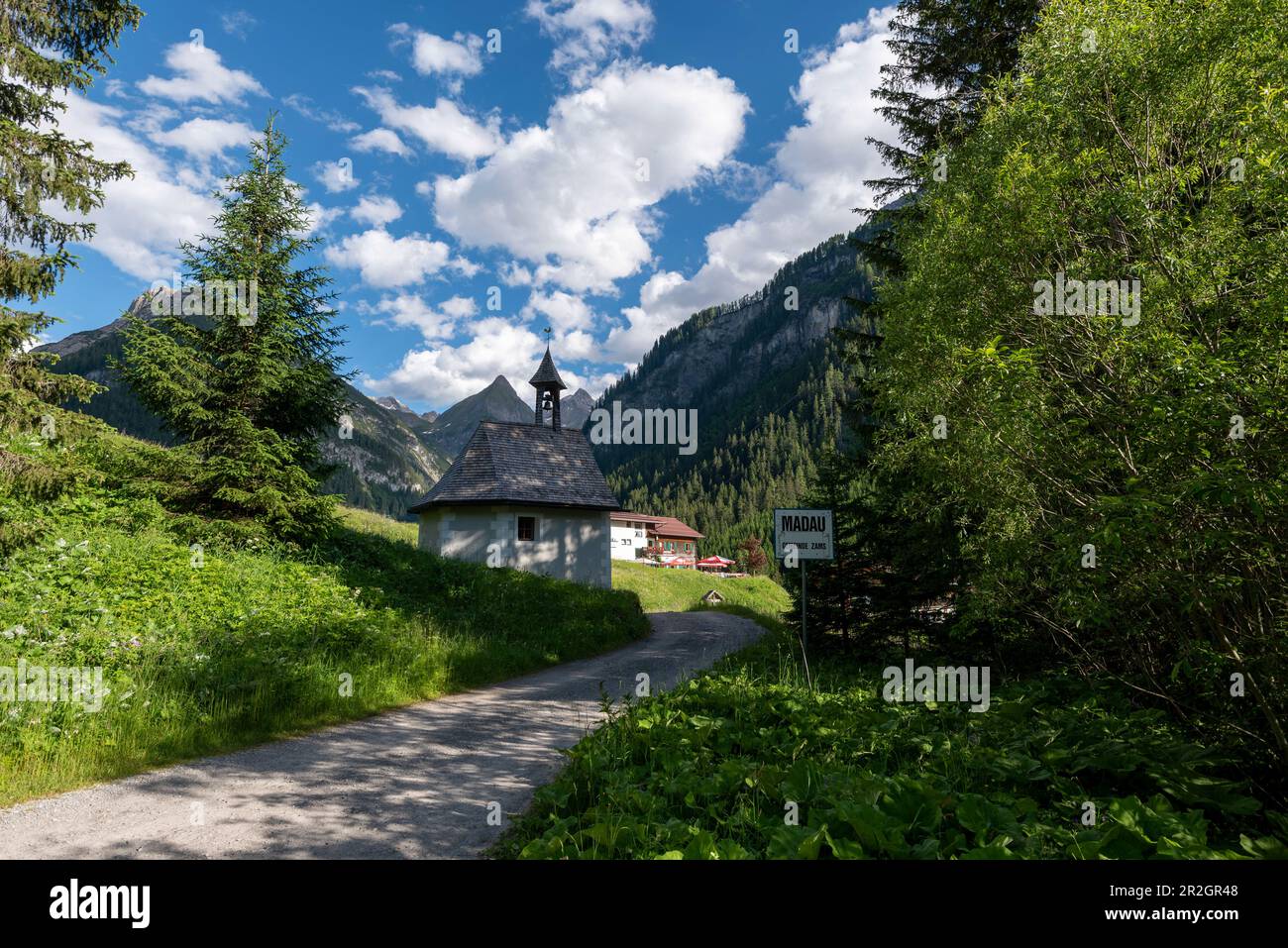 Long distance hiking trail e5 hi-res stock photography and images - Alamy
