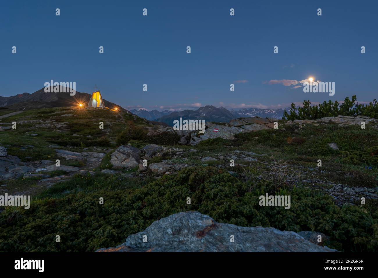 Long distance hiking trail e5 hi-res stock photography and images - Alamy