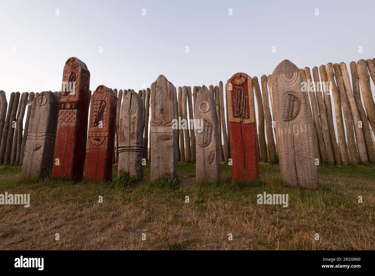 Prehistoric circular ditch hi-res stock photography and images - Alamy