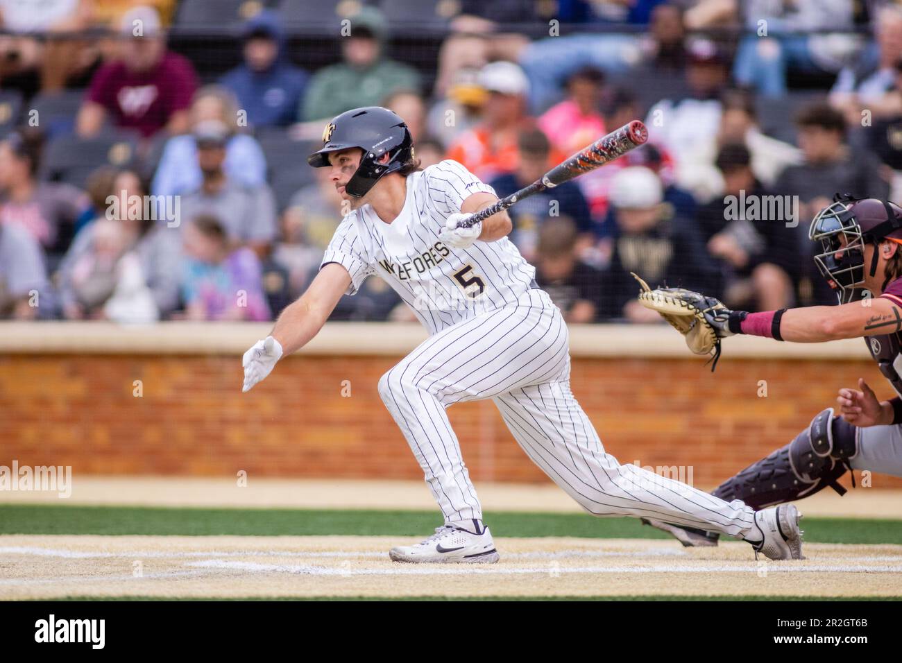 5 deacons hi-res stock photography and images - Alamy