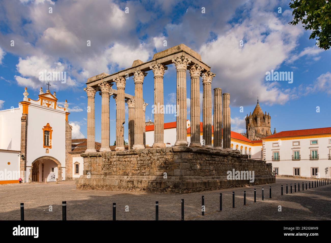 The Roman-era Temple of Diana with the Museum and Cathedral of Evora in ...