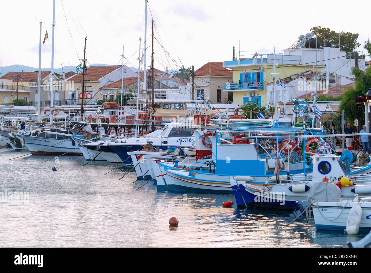 Old town and fishing port of Pythagorion in the evening light on Samos ...