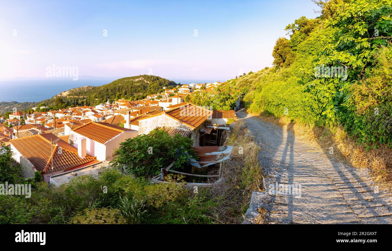 Vourliotes, hilltop village with coastal views in the north of Samos ...
