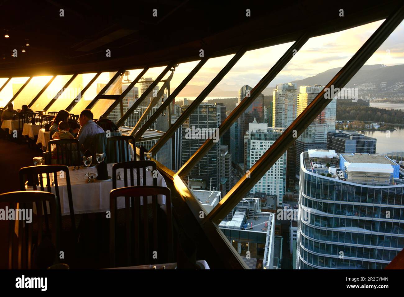 Vancouver revolving restaurant hi-res stock photography and images - Alamy