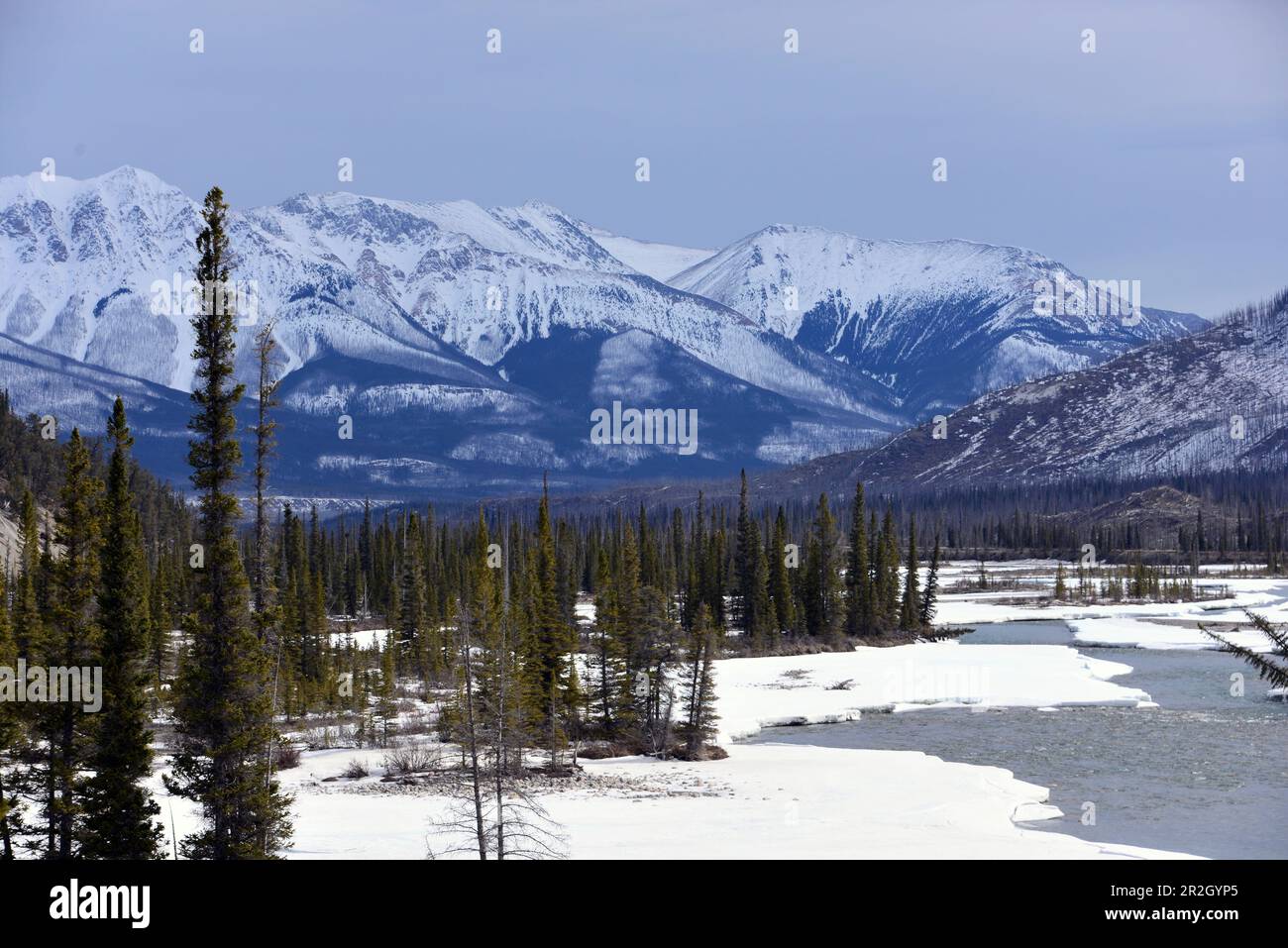 Saskatchewan Crossing in Banff National Park on the Icefields Parkway ...