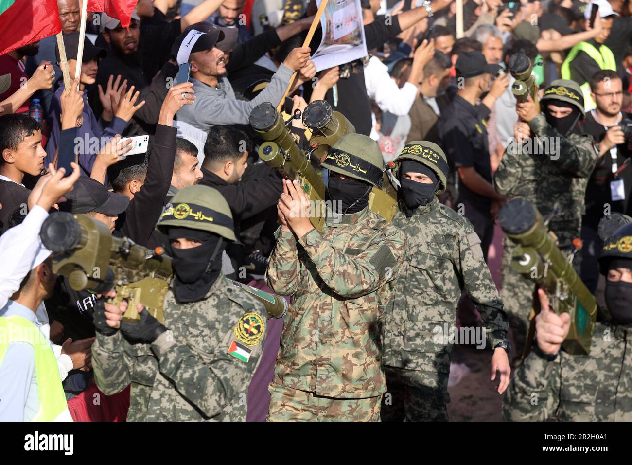 Armed commanders hi-res stock photography and images - Alamy