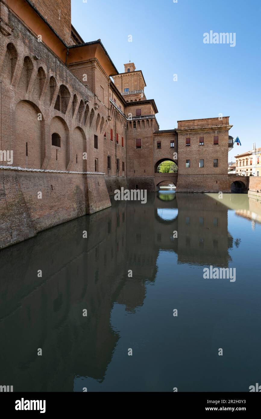 Estense castle ferrara emilia romagna hi-res stock photography and ...