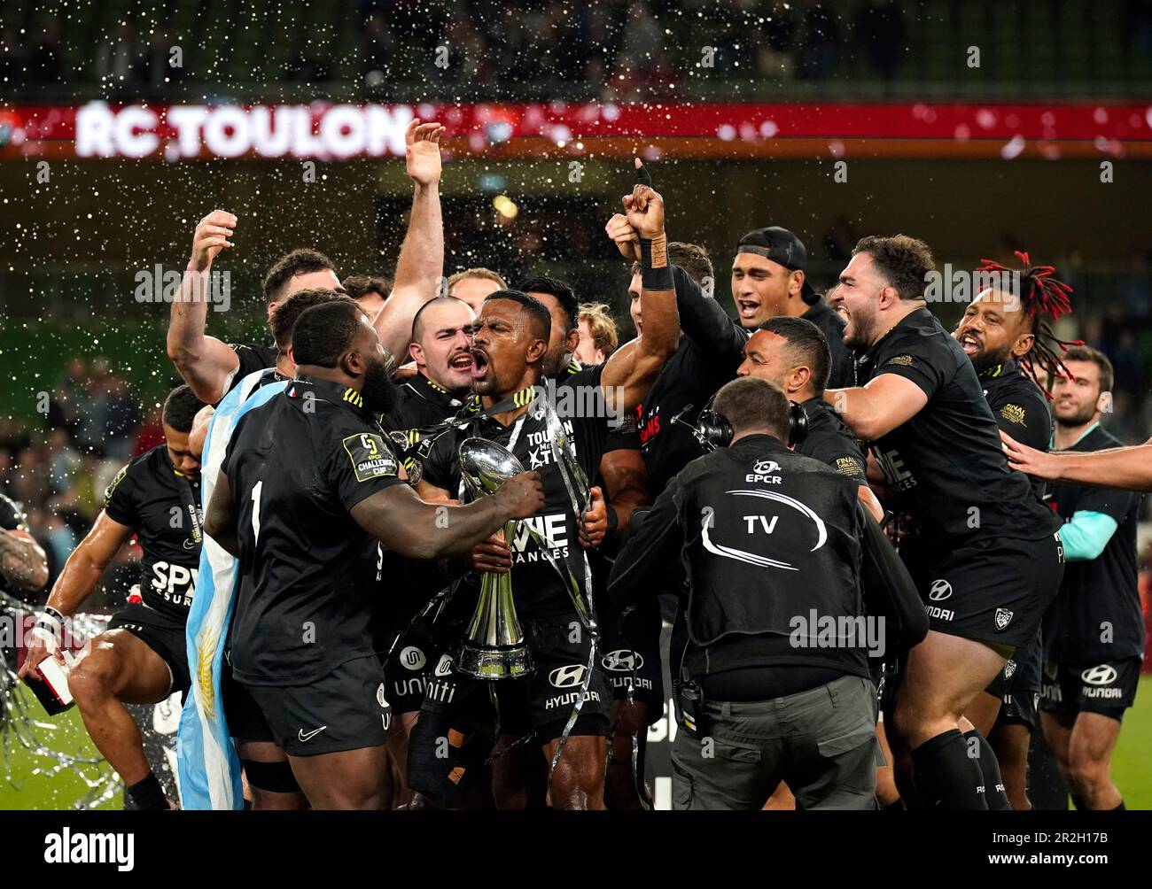 RC Toulon players celebrate with the trophy following the ECPR ...