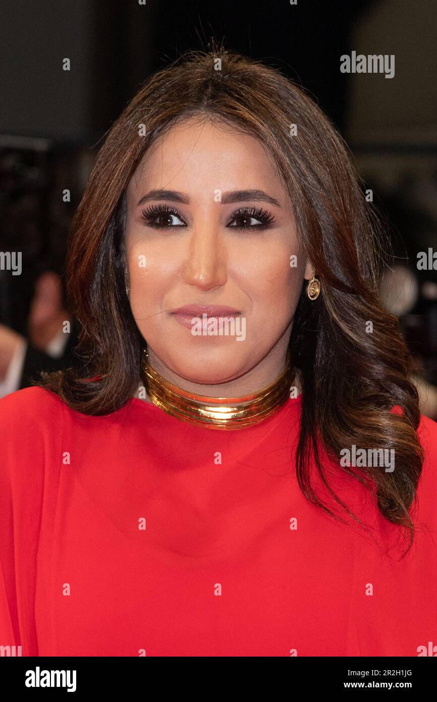 Les filles dolfa hi-res stock photography and images - Alamy