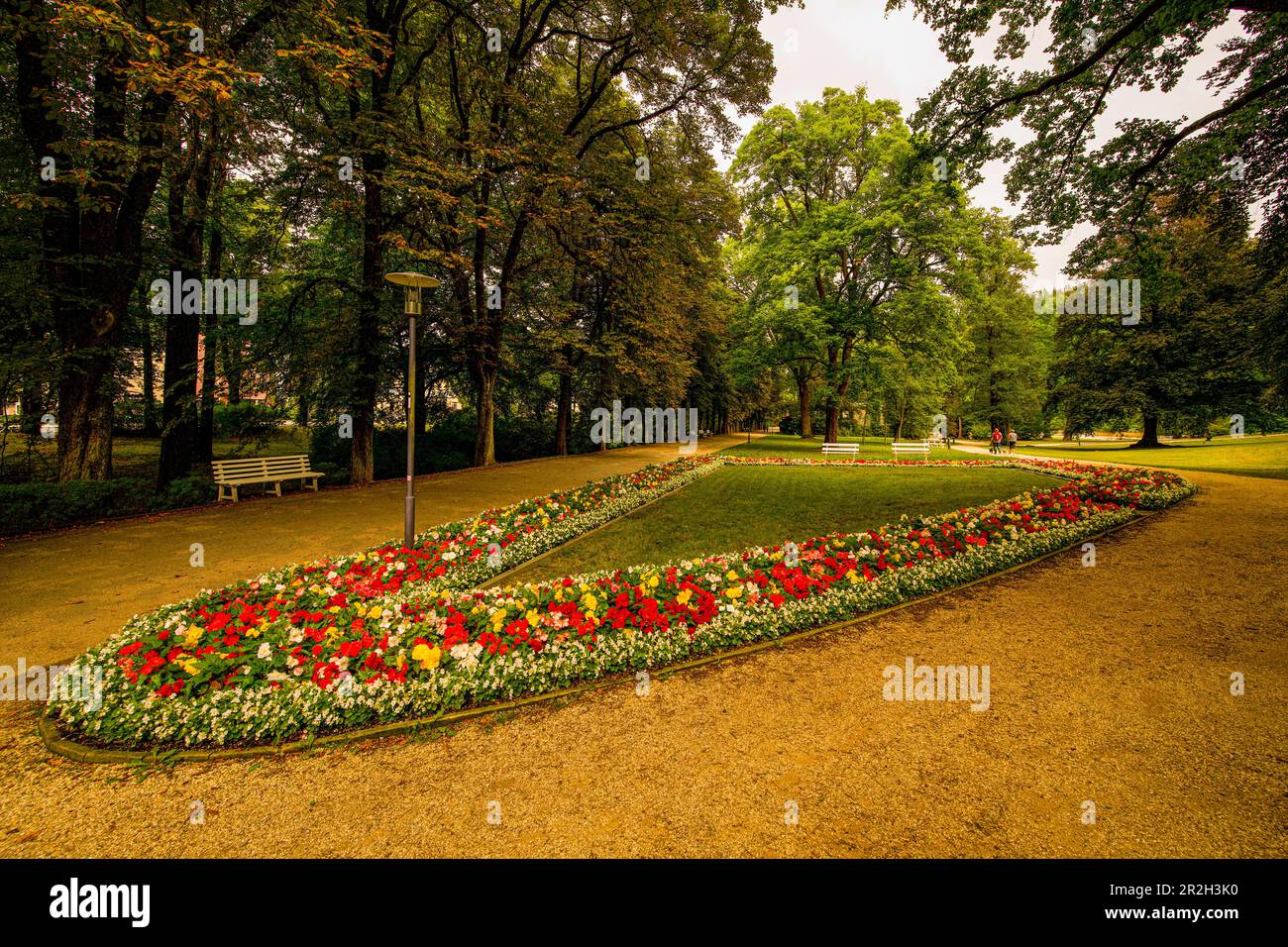 Flower bed and promenade in the spa gardens of Bad Elster, Vogtland ...